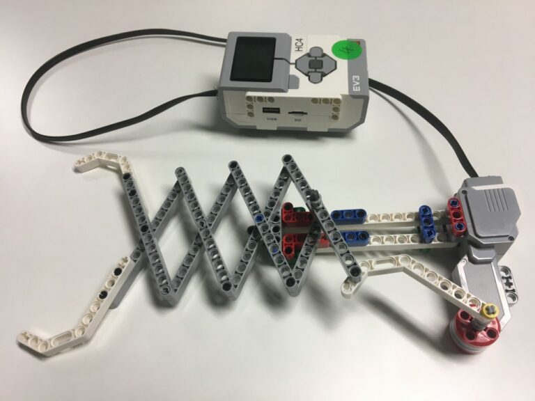 Grabby Hand – Robotics and Game Design